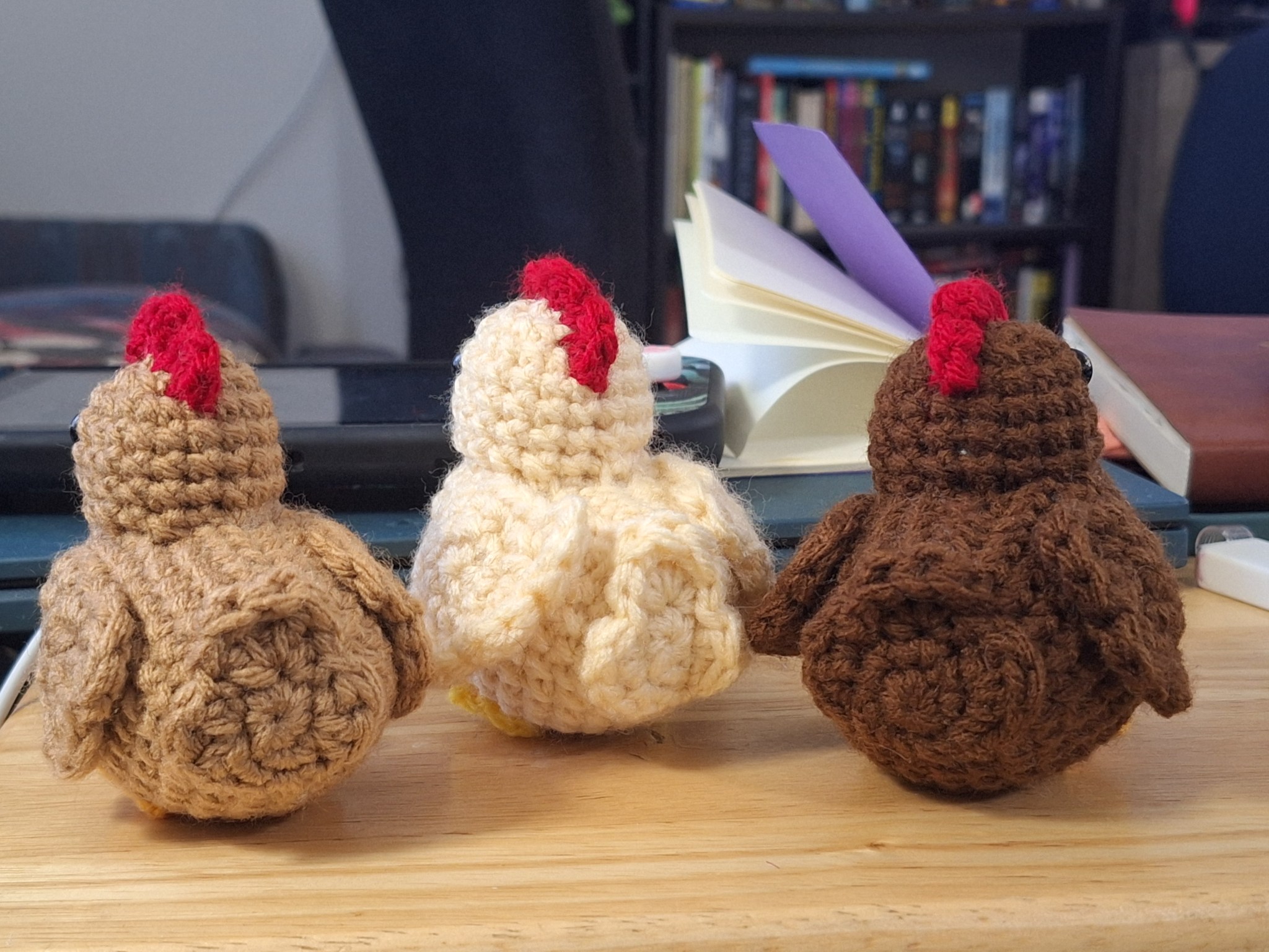 Making Hens – Yarn Wolf Creations